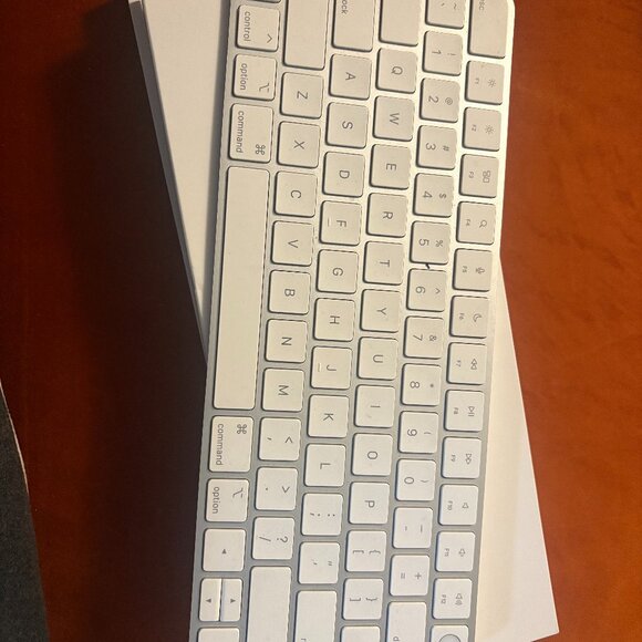 Apple | Computers, Laptops & Parts | Magic Keyboard Touch Id | Poshmark